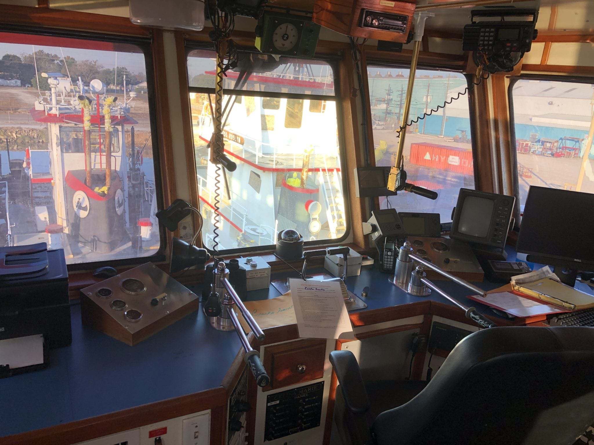 1250 HP Push Boat For Lease - Heartland Barge