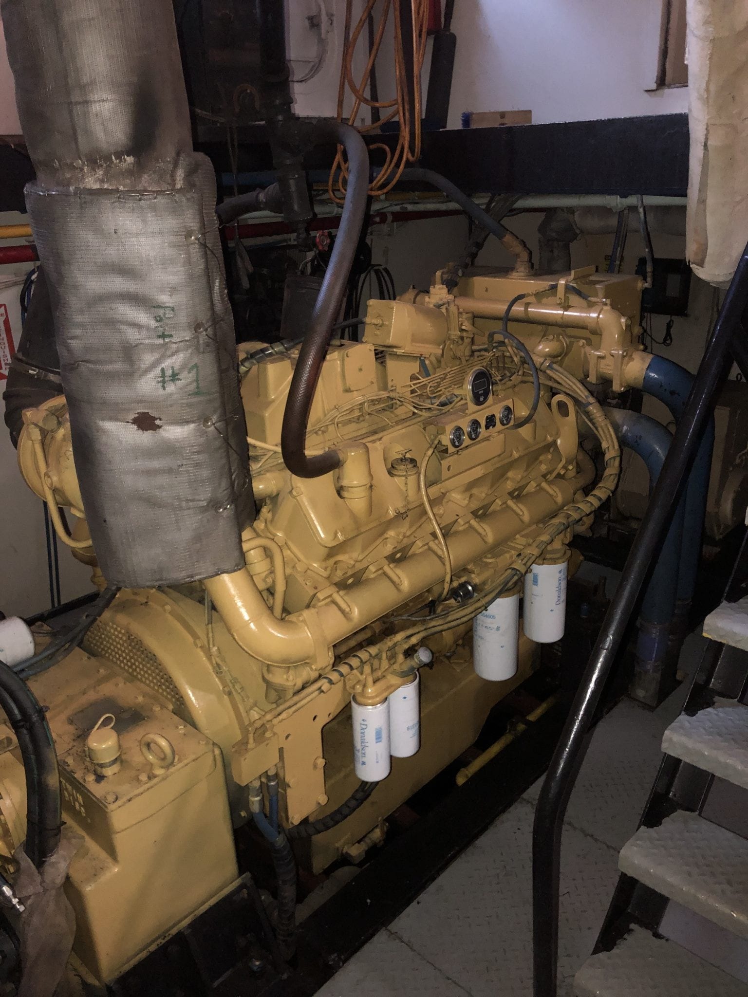 1250 HP Push Boat For Lease - Heartland Barge