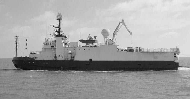 Self Propelled Oil Barge - Heartland Barge