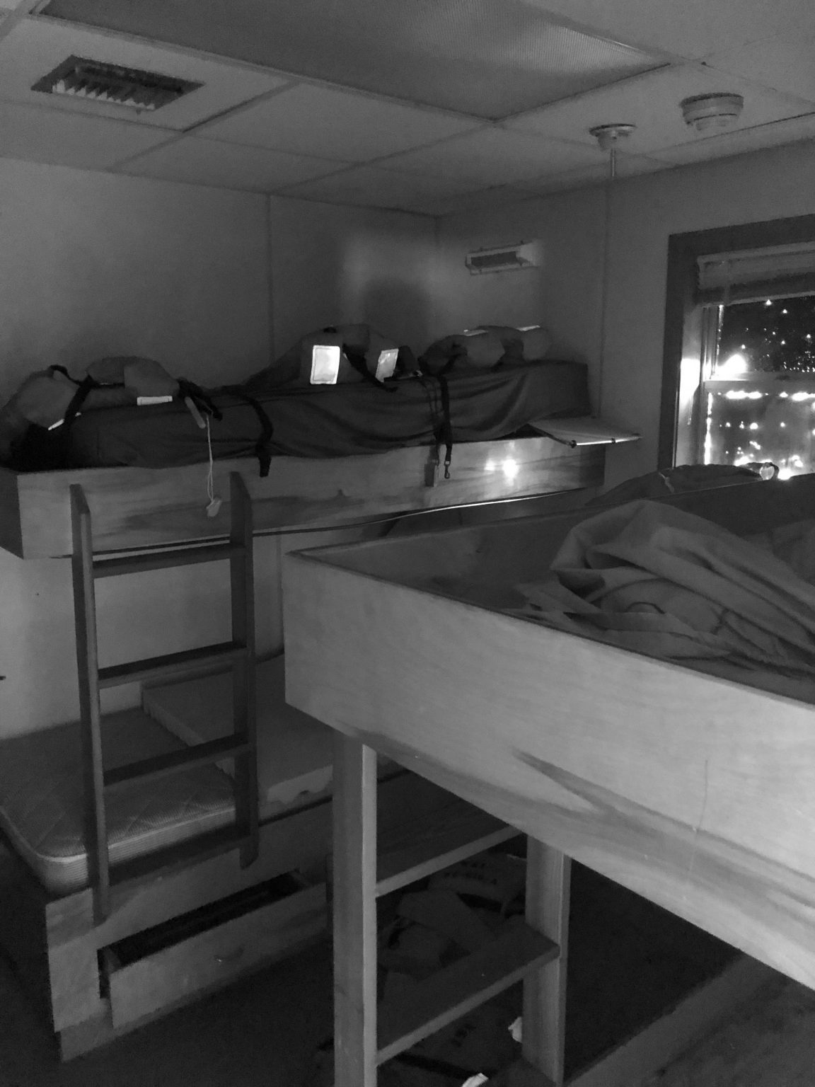 Portable Living Quarters - Heartland Barge