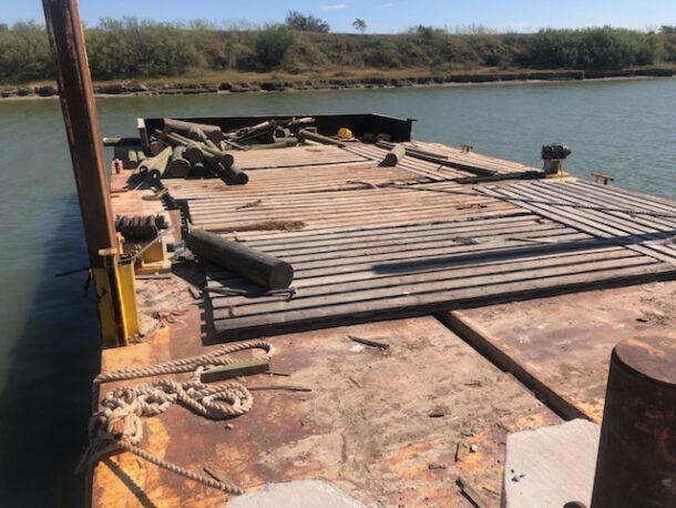 Material Barge - Heartland Barge