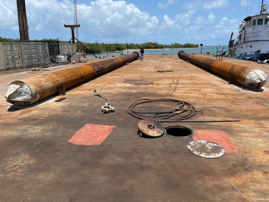 ABS 140' x 54' x 9' Spud Barge - Heartland Barge
