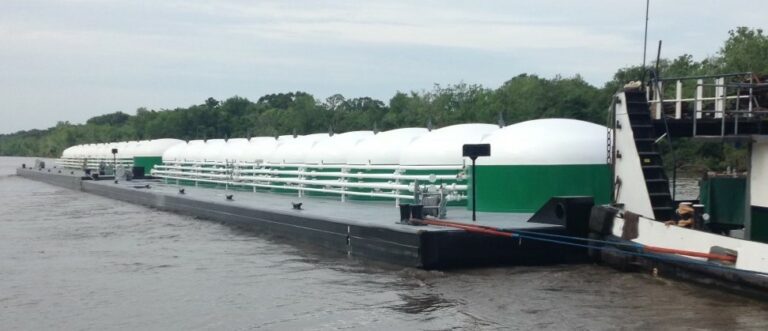 (2) 1250 Ton Pneumatic Tank Barges - Heartland Barge