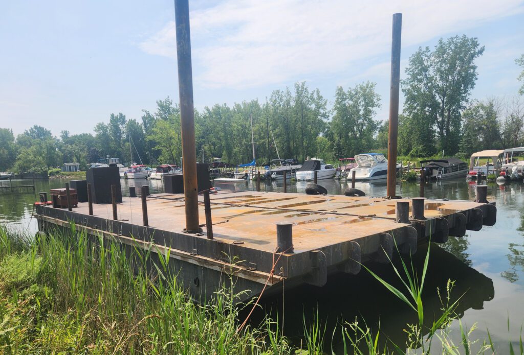 300 HP Self Propelled Barge - Heartland Barge