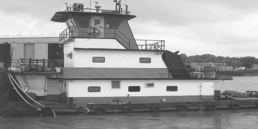 1000 HP Push Boat - Heartland Barge